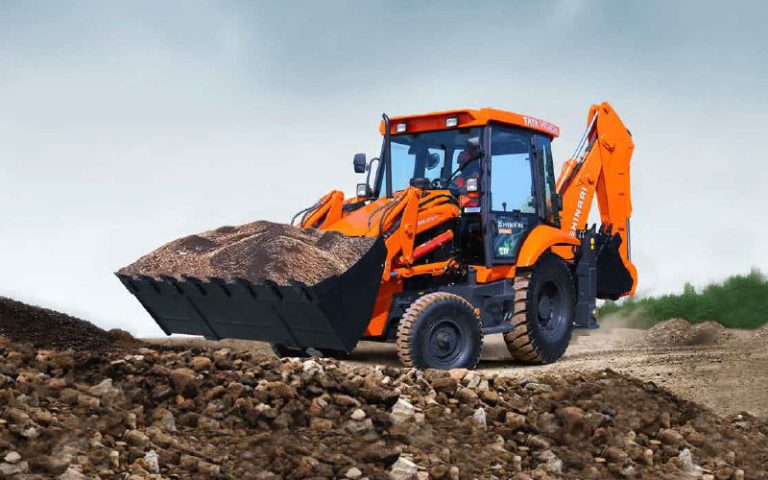 Backhoe vs Excavator - Which is Better for Construction? | Tata Hitachi